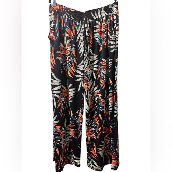 Amiana | Pants & Jumpsuits | Amiana Vibrant Leaf Print Wide Leg Pants ...
